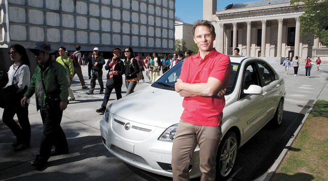 Small step or giant leap? | Where They Are Now | Yale Alumni Magazine