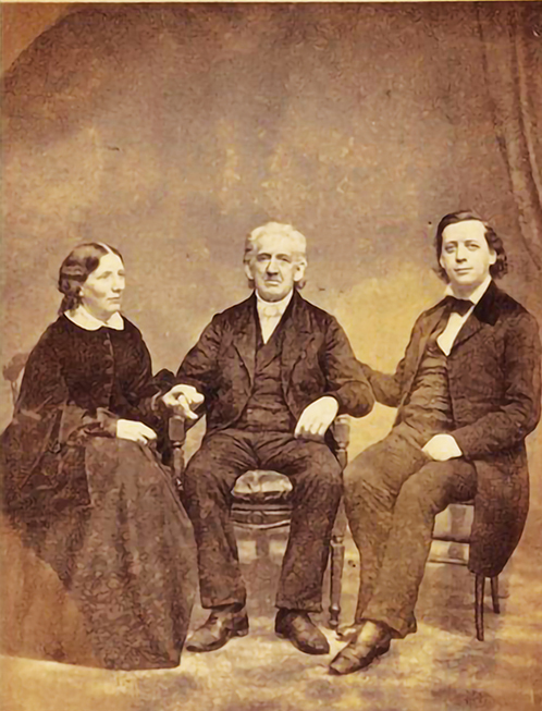 Praise the Lord, and pass the ammunition | Old Yale | Yale Alumni Magazine