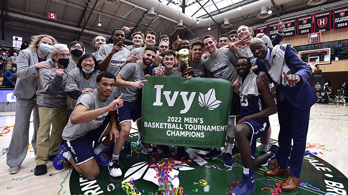 Delayed gratification | Sporting Life | Yale Alumni Magazine