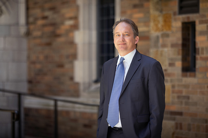 Lewis is new Yale College dean | Light & Verity | Yale Alumni Magazine