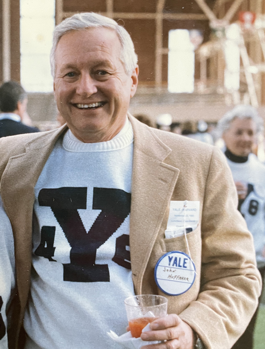 John B. Huffaker ’46 | Obituaries | Yale Alumni Magazine