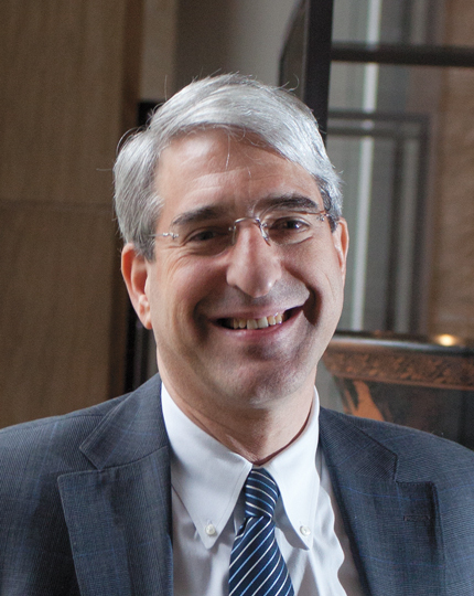 Reducing debt (for students) | Q&A: Peter Salovey | Yale Alumni Magazine