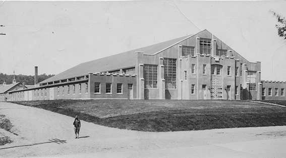 Adieu to the Armory | Light & Verity | Yale Alumni Magazine